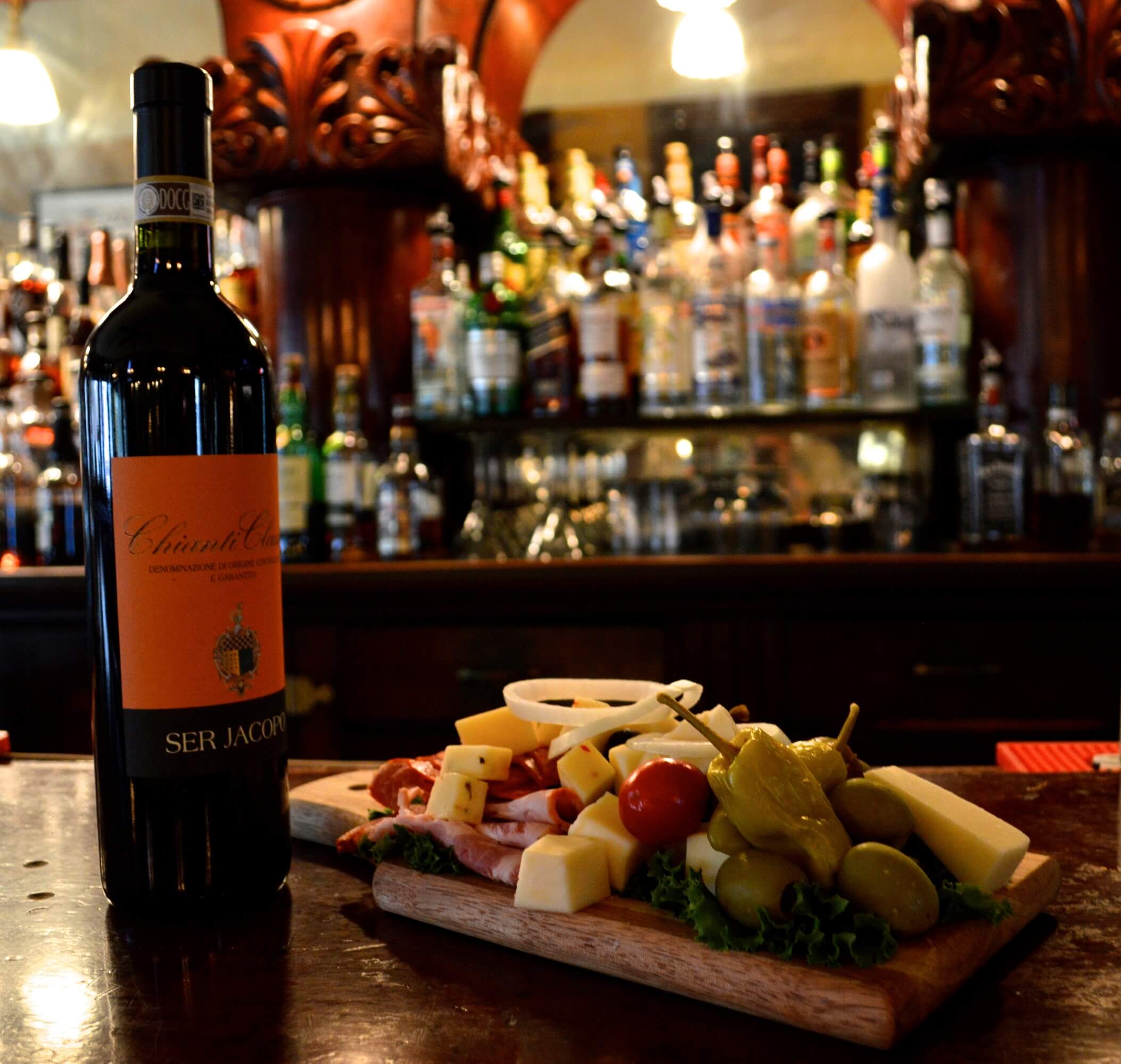 Pompilios Restaurant – Great Italian Food Since 1933